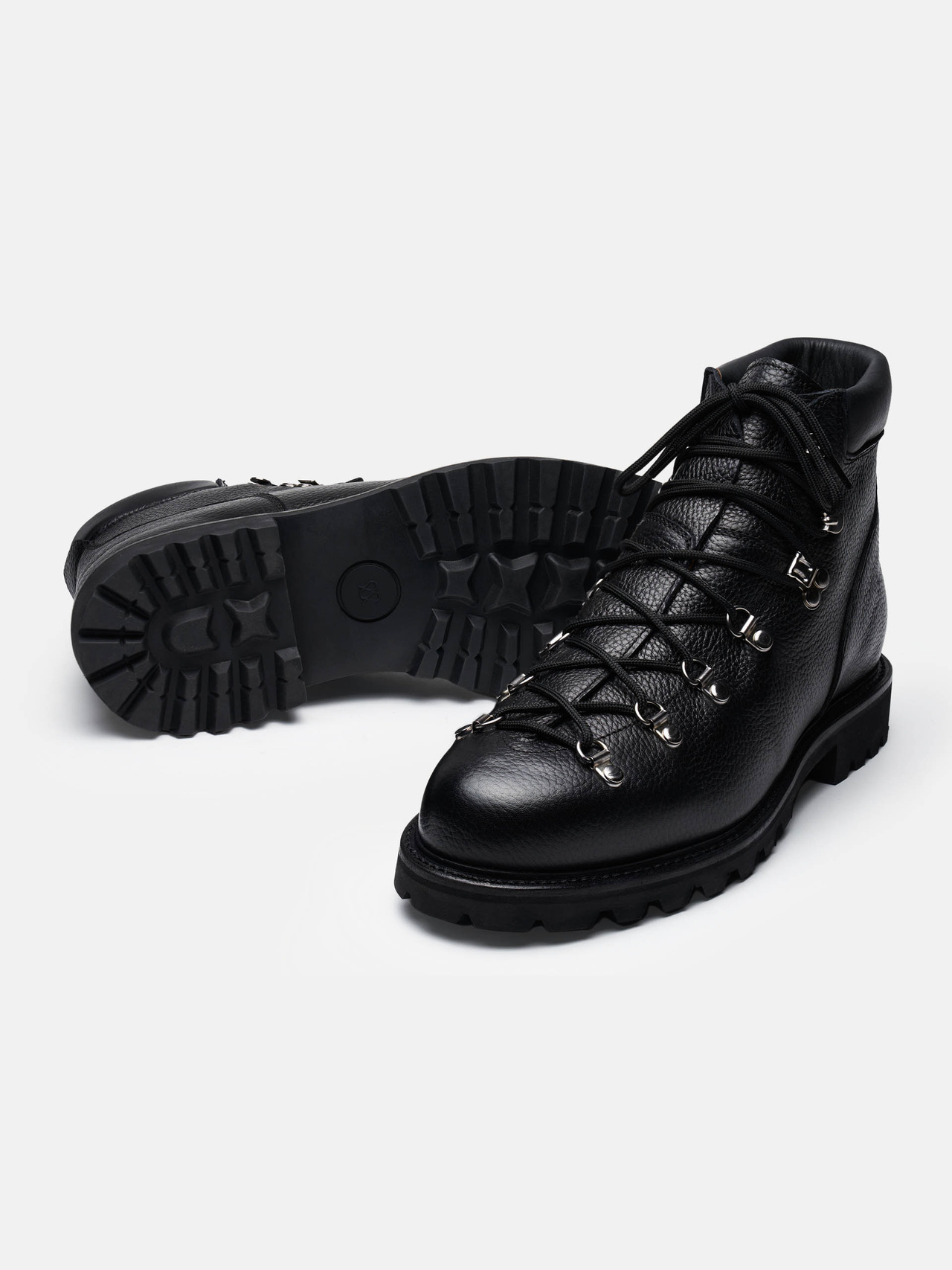 The Hiking Boot - Black Grain | Goodyear Welted | MORJAS